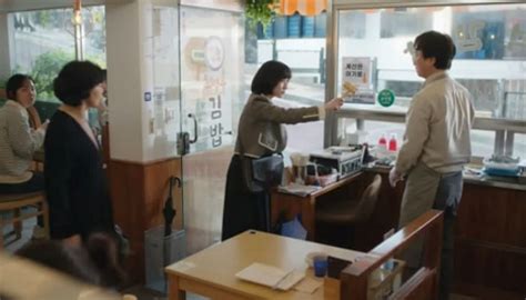 장사 접으면서 단골 손님에게 한마디 듣고 바로 울컥한 썰 네이트뷰