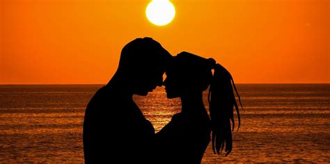 The 3 Zodiac Signs Who Are The Luckiest In Love On December 18 2022