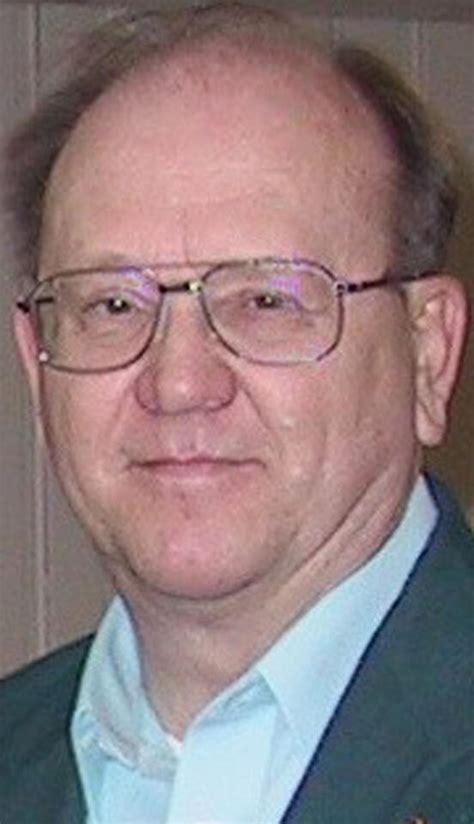 Mitchell Oakley New Year New Opportunities Before Us