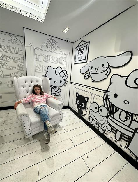 Hello Kitty And Friends 2d Eat Asia 2 2 Mães Em Viagem