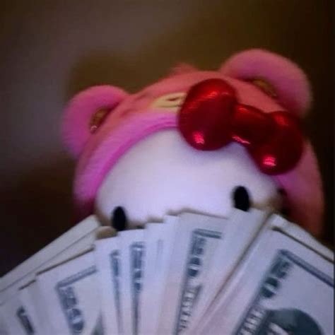 Pfps Hello Kitty Y2k