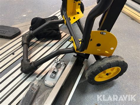 DeWalt udstyr Dewalt, Halsnæs, Klaravik auktioner