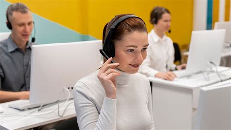 How to find clients for a call center? | FlashMob Computing