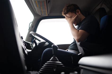 Truck Driver Fatigue Truck Accidents Caused By Tired Drivers