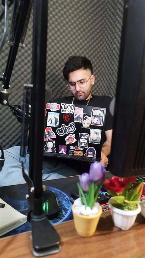 Mohammad Reza Yousefi On Linkedin درود بر شما دوستان 🧑‍💻 سال نوتون پیشاپیش مبارک نوروز مبارک