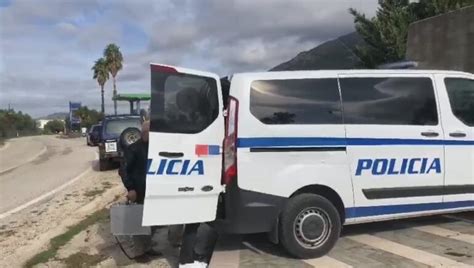 Eshtrat E Gjetura Në Sarandë Policia Trupi I Pajetë I Bariut U Copëtua Nga Gazeta Dita