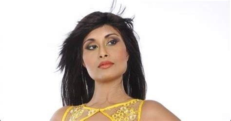 Aiysha Saagar Hot Model Bollysargam