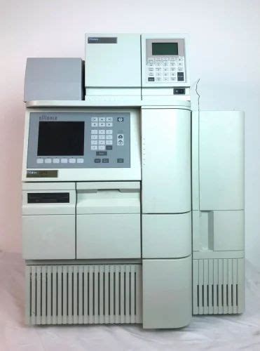 Refurbished Quaternary Hplc With Uv Detector Display Inch 12 Inch Model Name Number 600 At