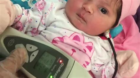 شنوایی سنجی نوزاد نماشا