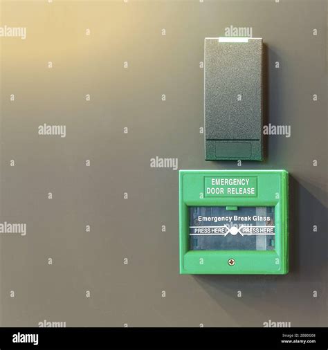 Emergency Door Release Fire Alarm Switch Stock Photo Alamy