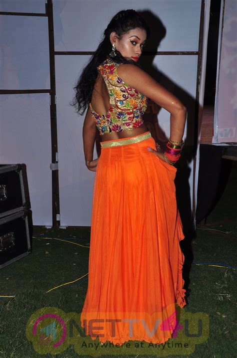 Telugu Item Dancer Nisha Hot Stills 177372 Galleries And Hd Images