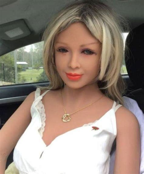 സനദരയയ റബടടമയ കടടപരണയ ഇപപഴത നലല നള നകക വവഹവ Australian man