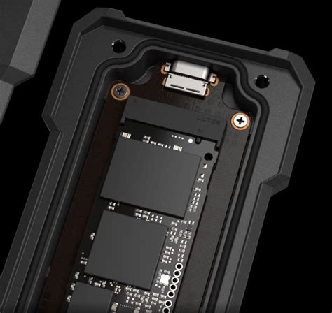 Asus TUF Gaming A1 M.2 NVMe & SATA SSD Kutusu - Sıvı ve Toz Fiyatı