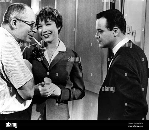 The Apartment Director Billy Wilder Shirley Maclaine Jack Lemmon On