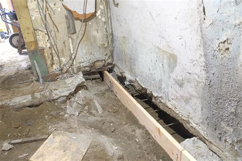 Footings Get Rebar Disaster Mansion