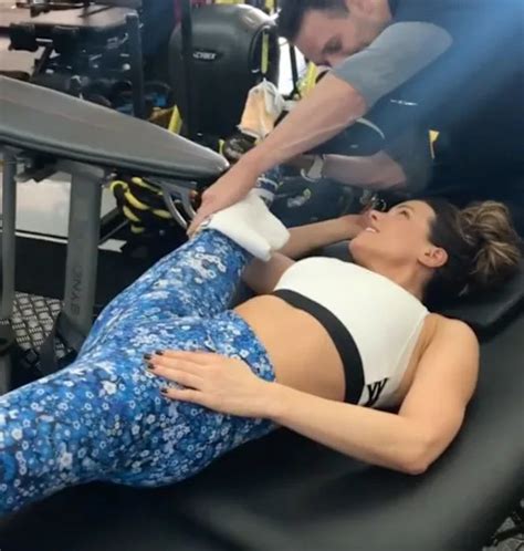 Kate Beckinsale Shows Off Her Amazing Flexibility During Extreme Glam