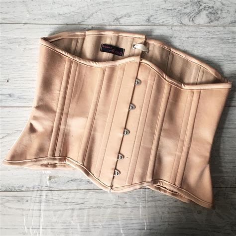 And This Is The Final Corset Im Pretty Il Corsetto Di Artemis