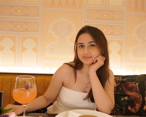 Nikita Gautam Nikitagtm • Instagram Photos And Videos