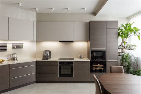 Pin di Saumya Yadav su Home decor | Arredamento moderno cucina, Arredo ...