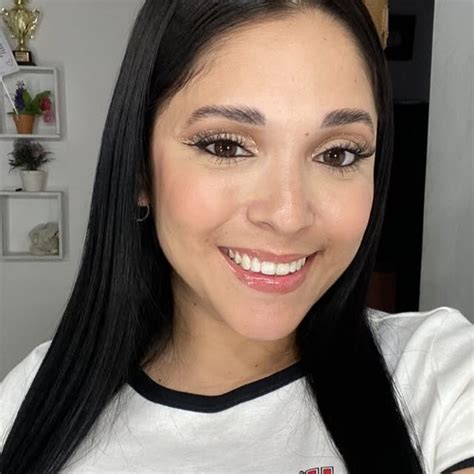 Lorena Arias Lorenaariasv • Threads Say More Lorena Arias Lorenaariasv • Threads Say More