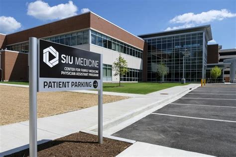 Siu Medicine Sih Celebrate New Home For Residency Physician Assistant