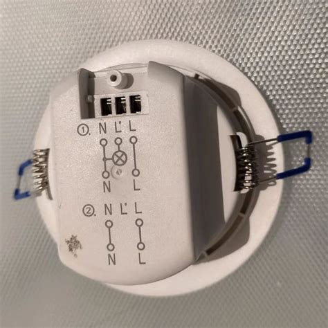 Polycarbonate Cool White Motion Sensor Light Mounting Type Wall