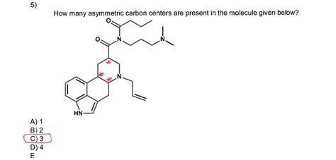 Solved How many asymmetric carbon centers are present in the | Chegg.com