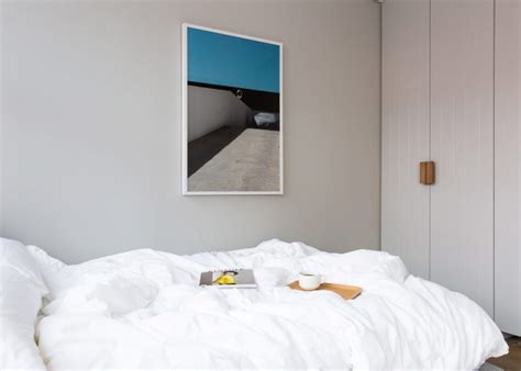 Dominic Kuneman Creates Minimal Interior For Sydney Micro Apartment