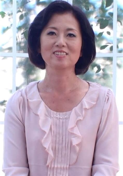 Jp 【視聴期限なし】バツイチ52歳熟女が決意のav出演！清潔感溢れる熟女が淫乱熟女に変貌してイキまくりの中出しsex