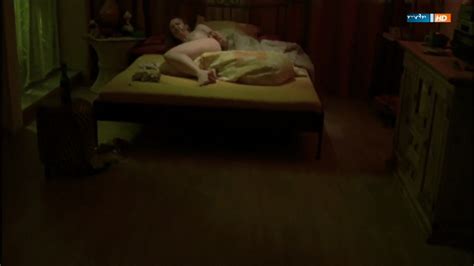 Naked Annabelle Leip In Tatort Wolfsstunde