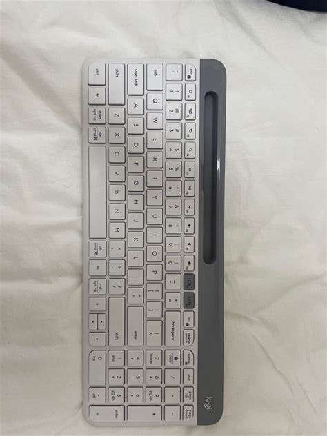 Logitech K580 Wireless Keyboard Computers And Tech Parts And Accessories Computer Keyboard On