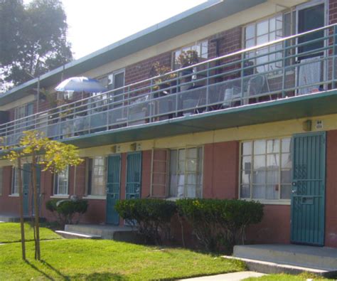 William Mead Homes La Conservancy