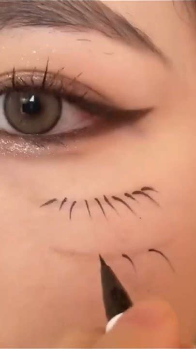 How Korean Girls Draw Lashes Lower Lashes Hack Shorts Korean Eyelashes