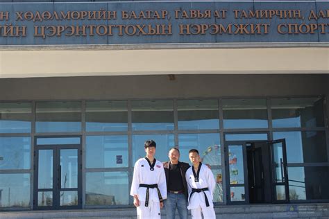 ЗАЛУУЧУУДЫН ДЭЛХИЙН АВАРГА ШАЛГАРУУЛАХ ТЭМЦЭЭНД 2 ТАМИРЧИН ОРОЛЦОНО