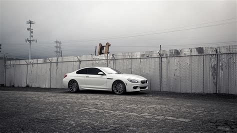 배경 화면 단색화 Bmw 스포츠카 운전 의자 가마 바퀴 초차 검정색과 흰색 흑백 사진 육상 차량 자동차 디자인 자동차 제조 고급 차량 가족 용
