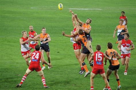 2012 Rnd 1 Big Mummy Shane Mumford In Action Against Gws Giants At