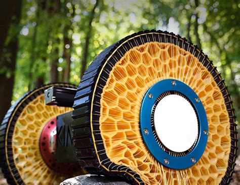 Variable Stiffnessmorphing Wheel Inspired By The Surface Tension Of A