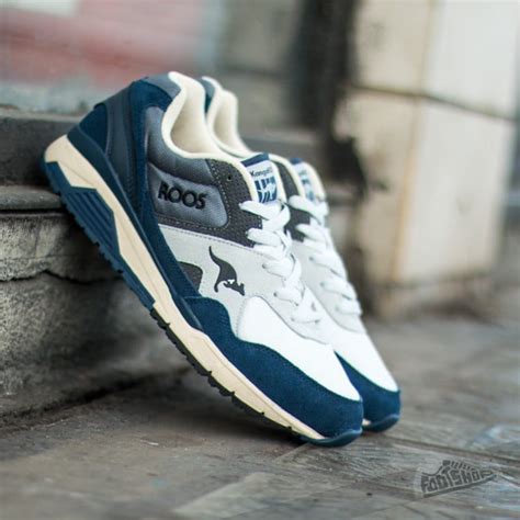 Kangaroos Runaway Roos 002 Bluelight Grey