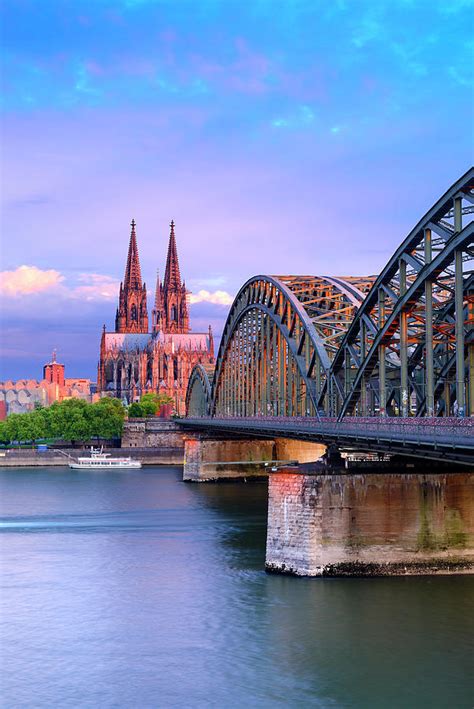 Germany North Rhine Westphalia Cologne Koln Rhine View Over