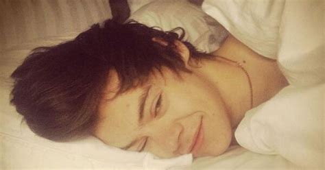 Harry Styles Reveals Shocking Details Of His Sex Life