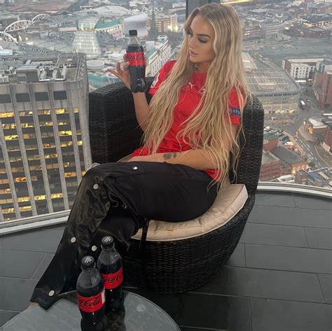 Alisha Lehmann R Girlssoccer