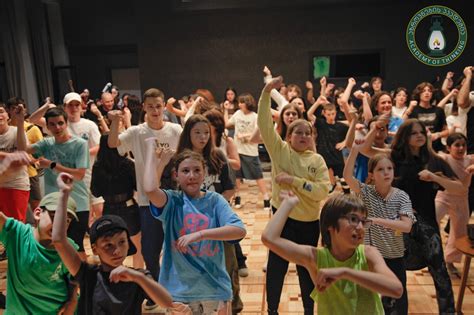 გალერეა აზროვნების აკადემია მოზარდებისთვის