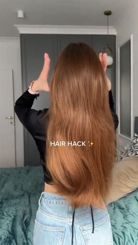 A Simple And Quick Lifehack How To Make An Elegant Hair Style Hair Hacks Hair Tutorial