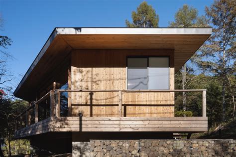 hut in karuizawa by naoi architecture 谷德设计网