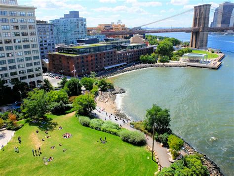 Brooklyn Bridge Park