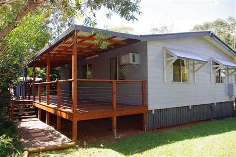 48 Noyes Parade Karragarra Island Qld 4184 Domain