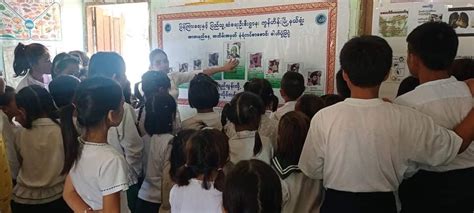 ကွန်ဟိန်းမြို့၊ နမ့်ခမ်းကျေးရွာ၊ အခြေခံပညာမူလတန်းကျောင်း၌ နယ်လှည့်စာက