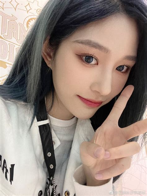 Ghim Trên S E J Z 48 { Snh48 Bej Gnz Ckg Cgt }