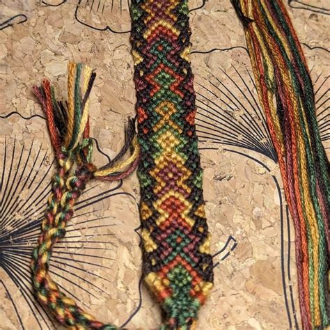 Normal Pattern 73947 Braceletbook