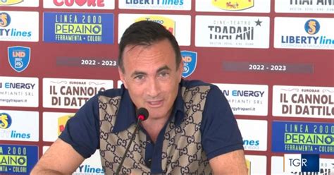 Il Trapani Calcio E Pallacanestro Di Valerio Antonini